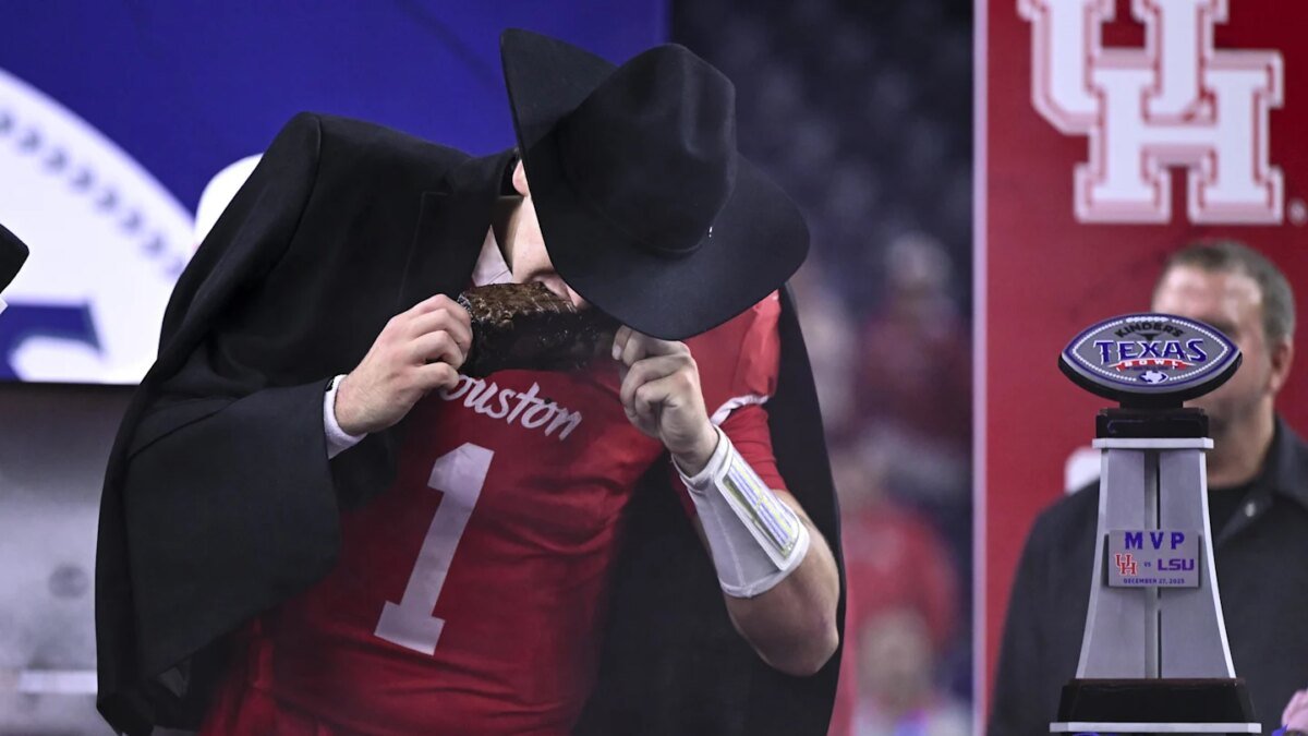 La experiencia de Connor Wegman en la SEC llevó a Houston a ganar el ...