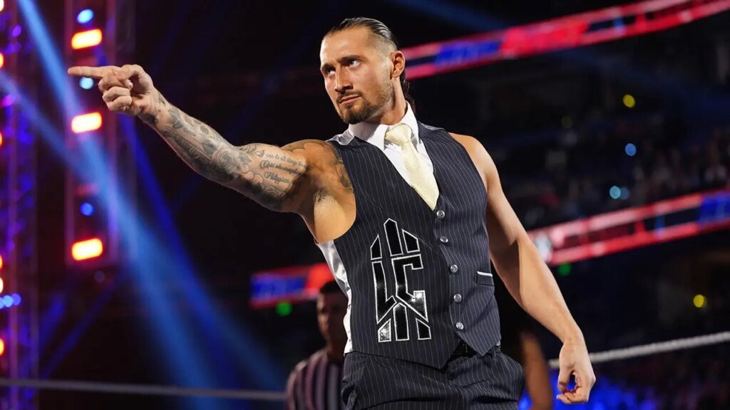 El luchador de la WWE Luca Crucifino se retiró de la lucha libre ...